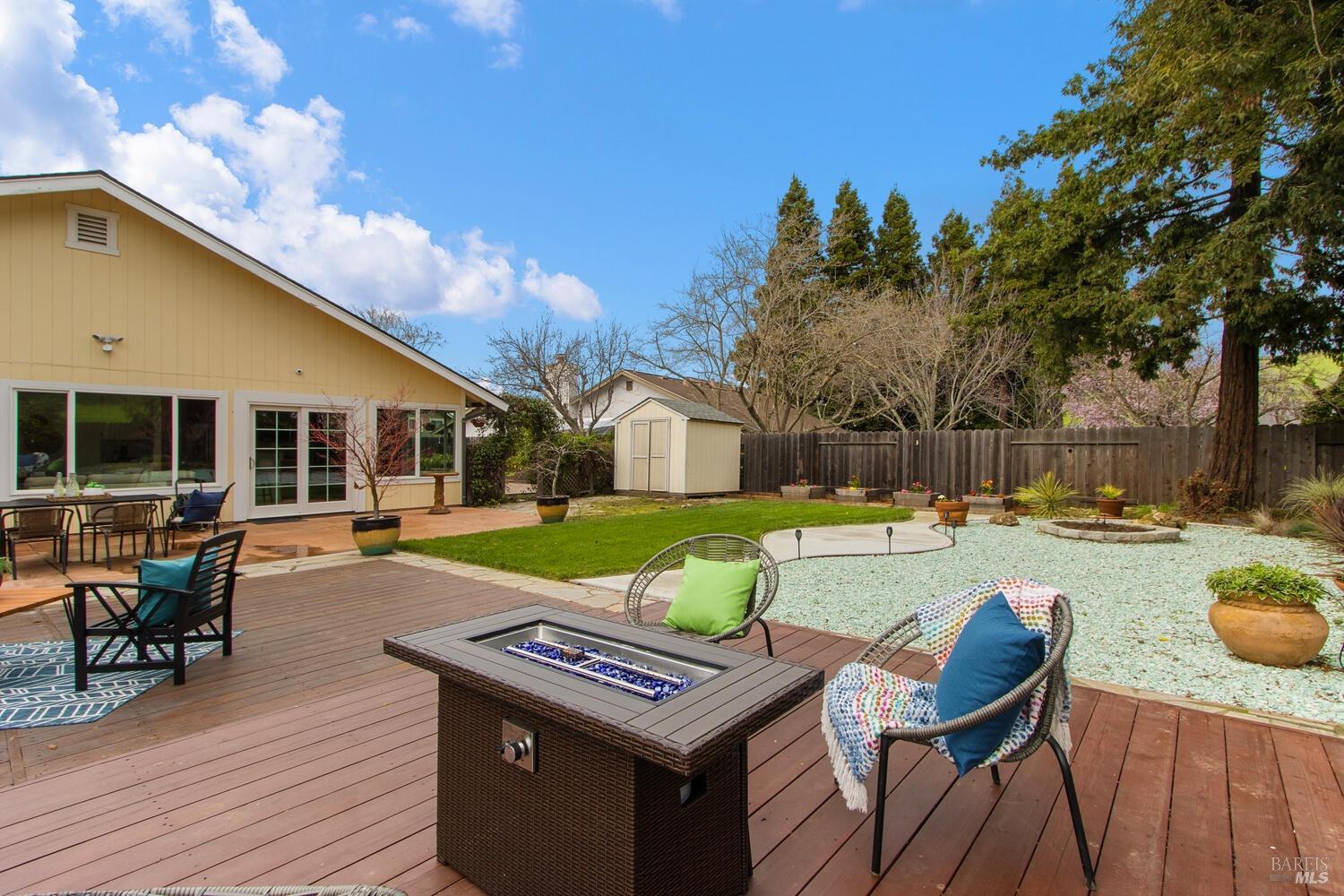 406 Solano Dr, Benicia, CA 94510 - 3 Beds | 2 Baths (Active ...