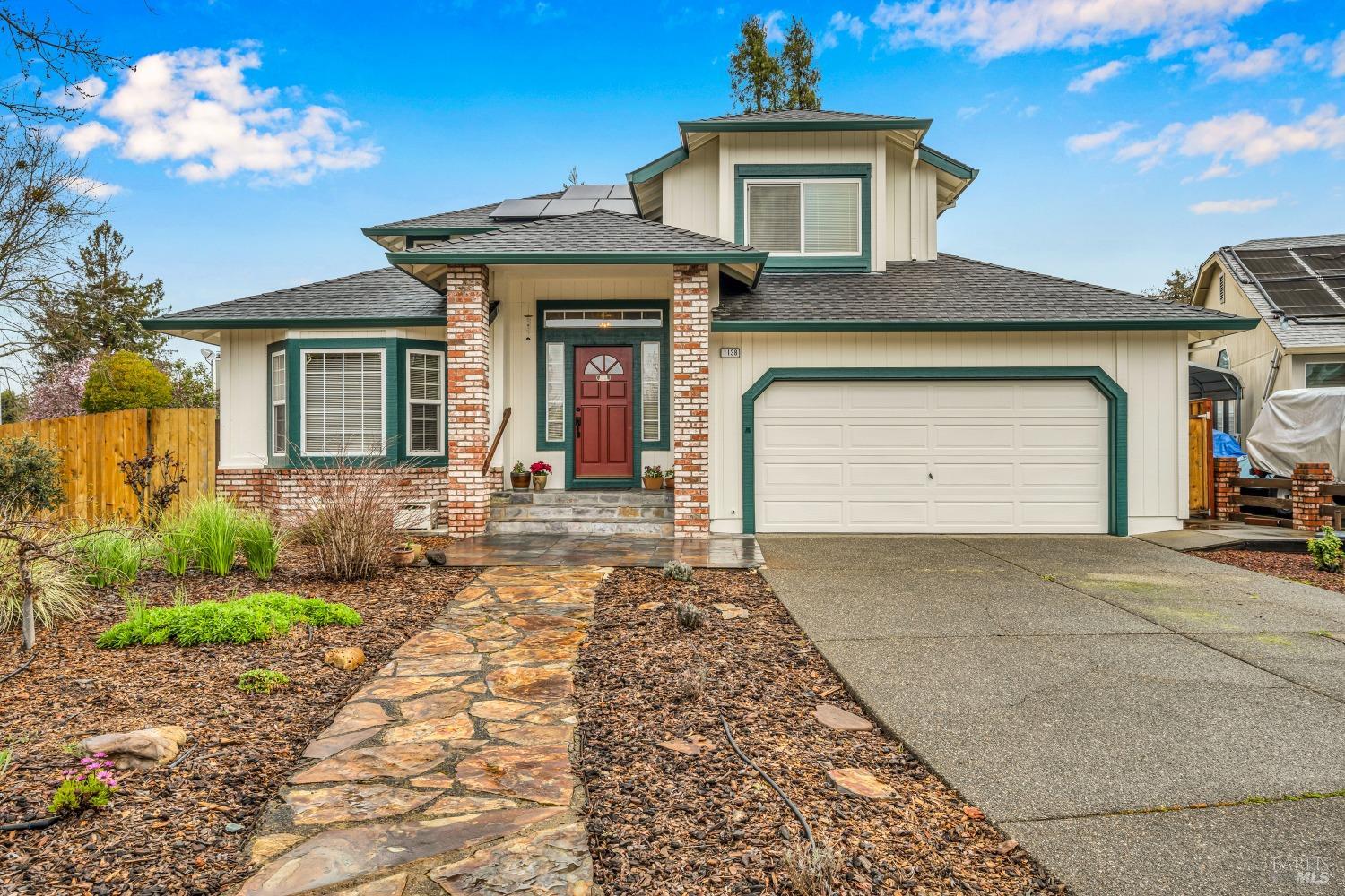 1138 Meridian Cir, Santa Rosa, CA 95401 - 3 Beds | 2/1 Baths (Active ...