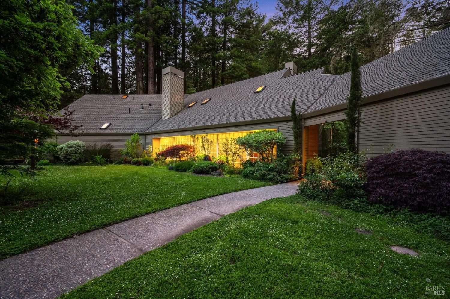 16100 Fern Way, Guerneville, CA 95446 - 4 Beds | 3 Baths (Active ...